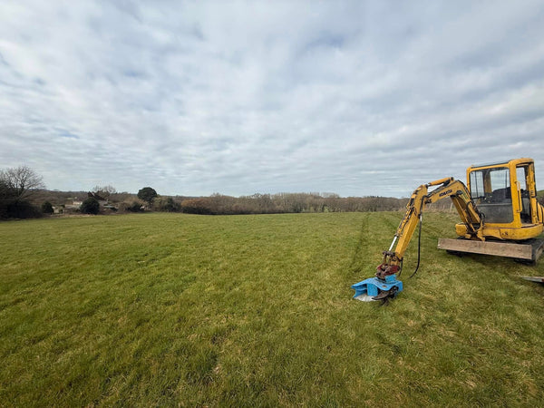 Alpha 200 Excavator Tree Shear - 1.5-5 Tonne – JB Equipment Ltd