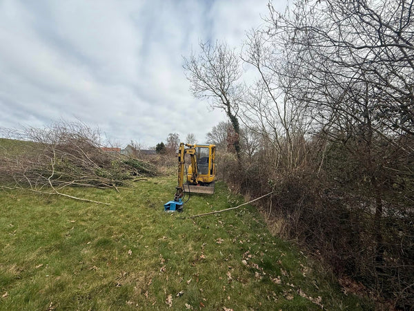 Alpha 200 Excavator Tree Shear - 1.5-5 Tonne – JB Equipment Ltd