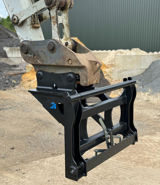 Excavator to JCB Q-Fit Adapter – JB Equipment Ltd