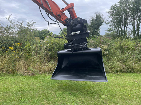 GRB-4-R Rotating 360° Scandinavian Excavator Grading Bucket - 4-6 Tonn ...