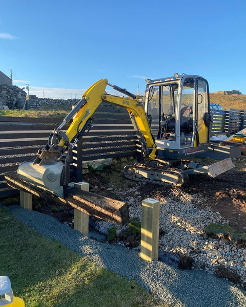 Raptor 600 Mini Digger Hydraulic Excavator Thumb - 1.2 to 2 tonne – JB ...