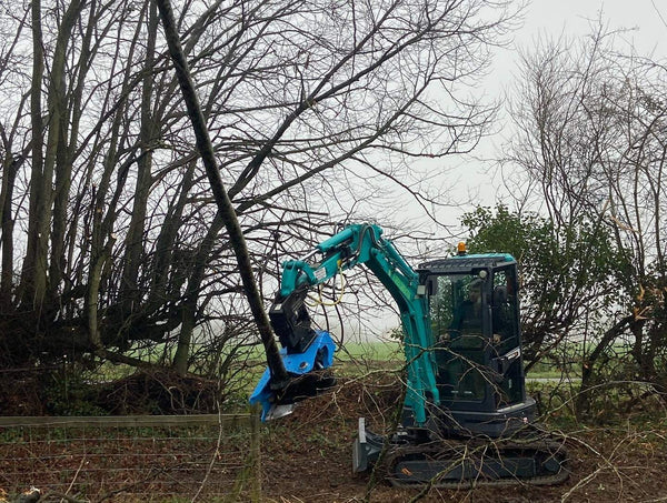Alpha 200 Excavator Tree Shear - 1.5-5 Tonne – JB Equipment Ltd