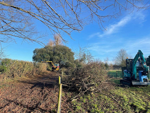 Alpha 200 Excavator Tree Shear - 1.5-5 Tonne – JB Equipment Ltd