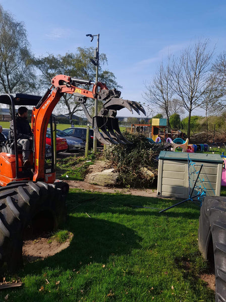 MG1 Mechanical Mini Digger Grapple Grab - 1.2 to 2 tonne – JB Equipment Ltd