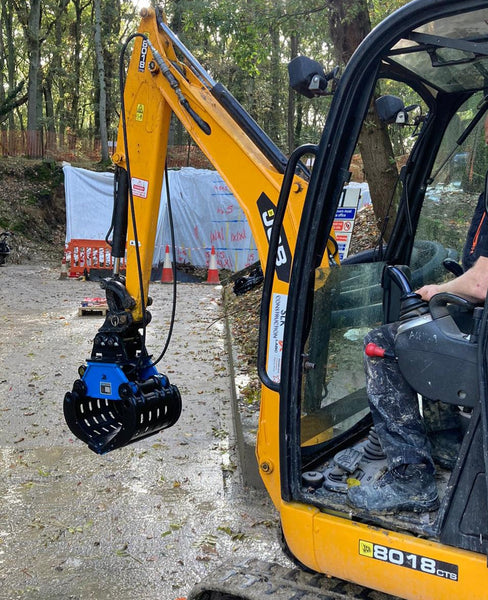 SG1 Fixed 2-Way Excavator Selector Grab - 0.8-2 Tonne – JB Equipment Ltd